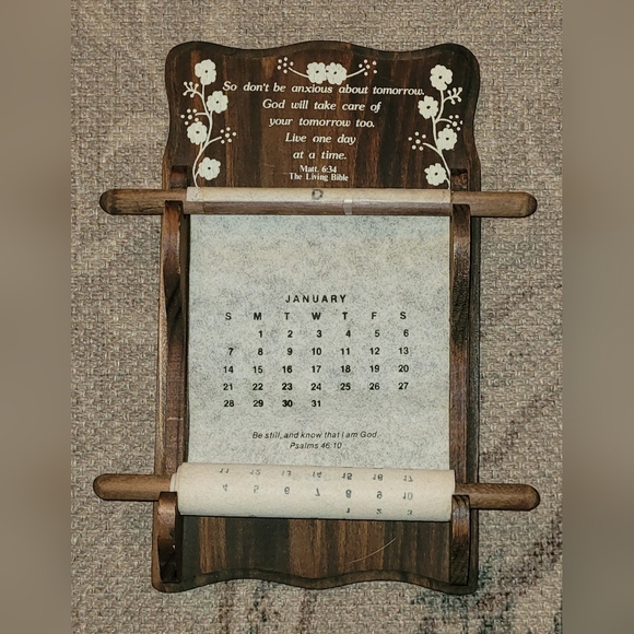 Office | Vintage Wooden Scripture Reusable Scroll Calendar | Poshmark